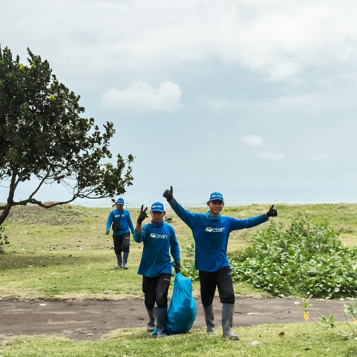 Sea-Doo Supports 4ocean Java Beach Team Cleanup at Lampon Beach